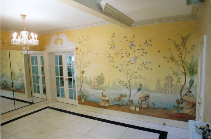 How ‘Oriental art’ has influenced wallpaper and wall murals - Richard ...
